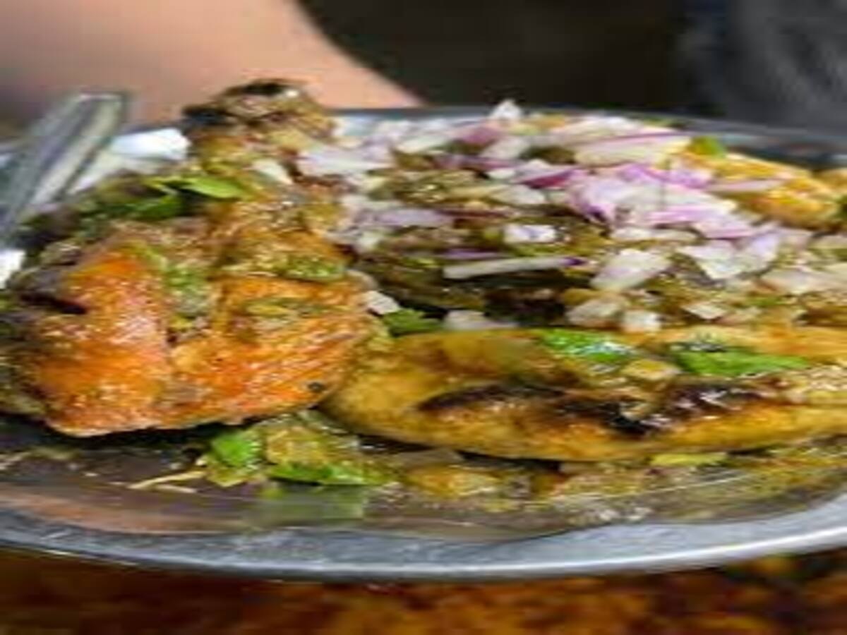 bihar desi food Litti Chicken is defeating Litti Chokha in terms of ...