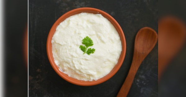 Right time to eat curd and eating dahi with vegetables and fruits is ...