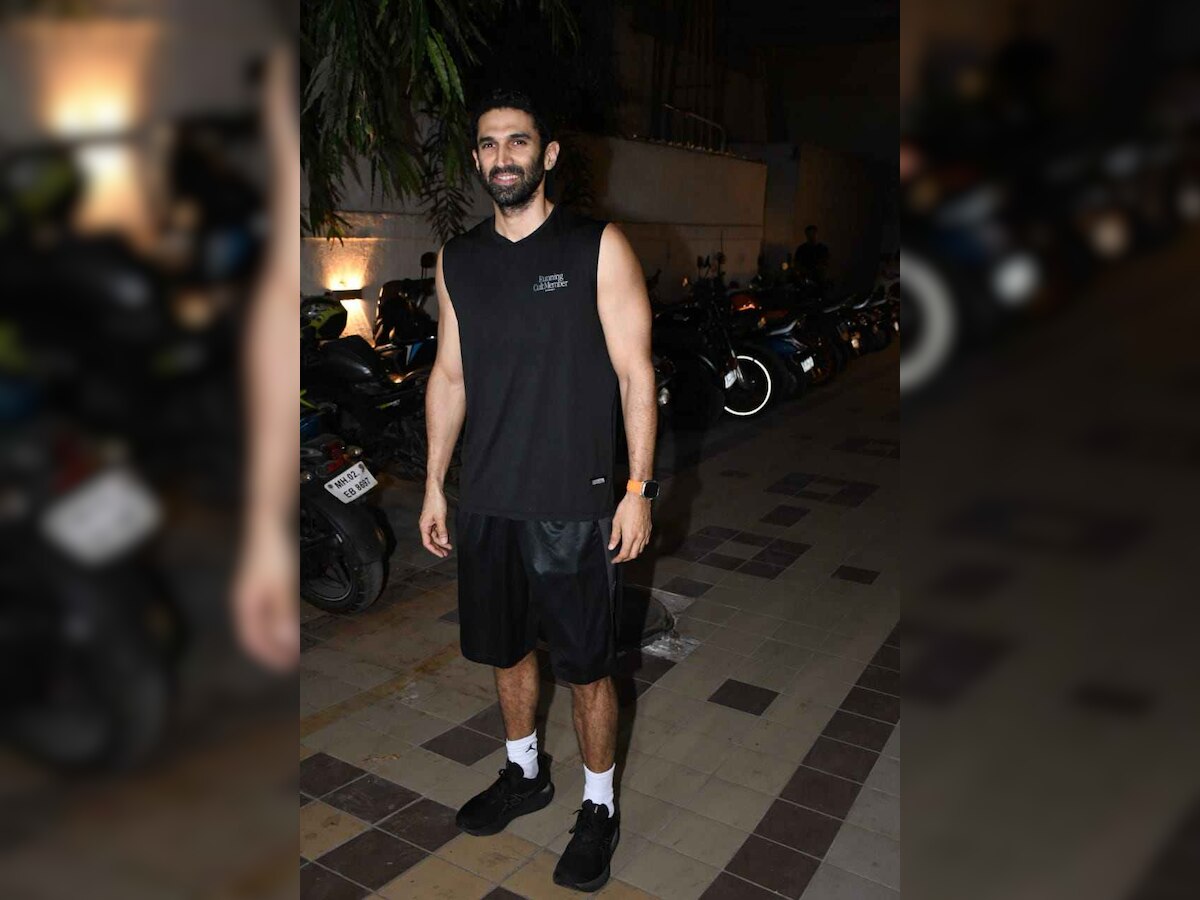 Aditya Roy Kapur spotted in gym wear in mumbai ananya panday smileless ...