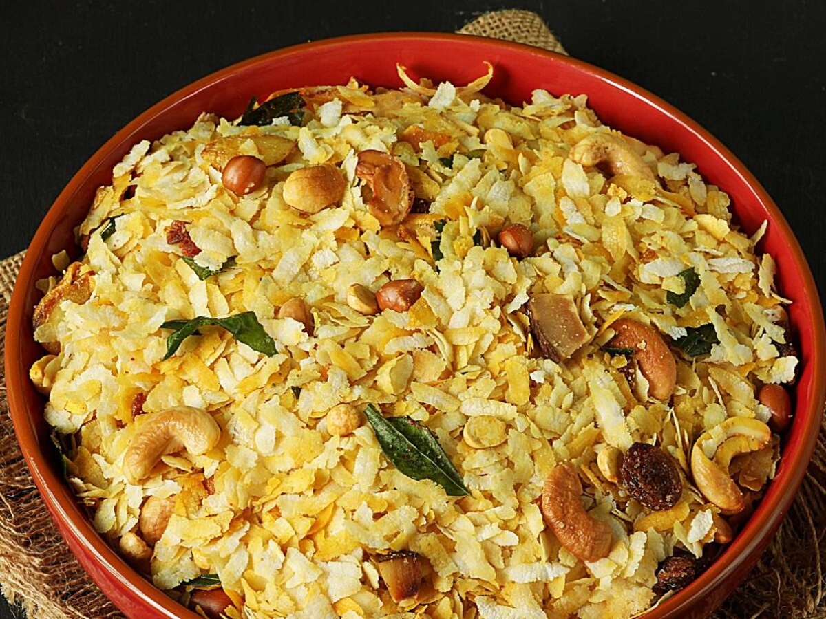 सिर्फ इंदौरी ही नहीं ये 16 वैरायटी का पोहा है फेमस, क्या आपने कभी किया ...