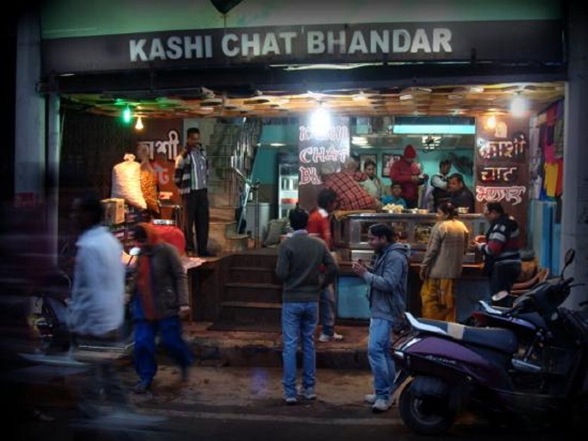 Know all about 70 years old Varanasi famous Kashi Chaat Bhandar where ...