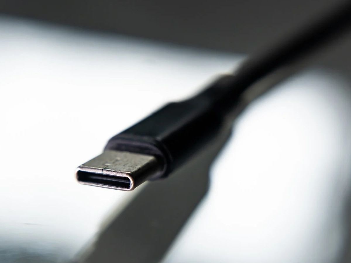 Indian government USB C port advisory phones by June 2025 and laptops ...