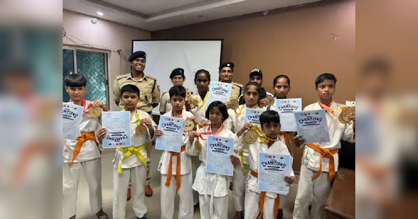 Martial Arts Competition Nawada got third place in Competition DSP ...