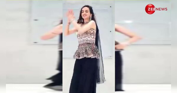beautiful woman stupendous dance on bollywood song second hand jawani ...
