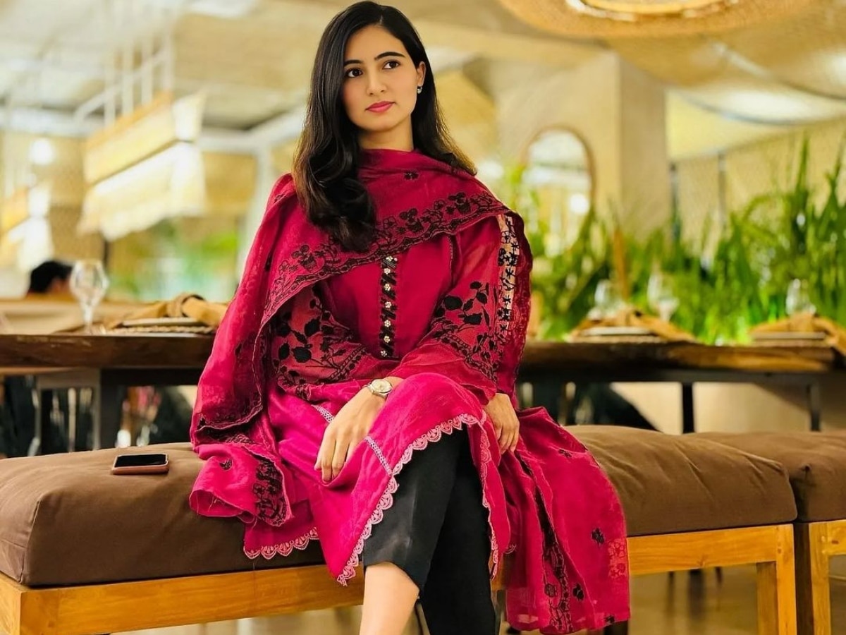 IAS Srishti Dabas Success story Kathak dancer who topped UPSC exam in 1st attempt | IAS Success ...