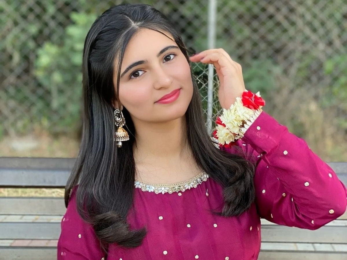 IAS Srishti Dabas Success story Kathak dancer who topped UPSC exam in ...