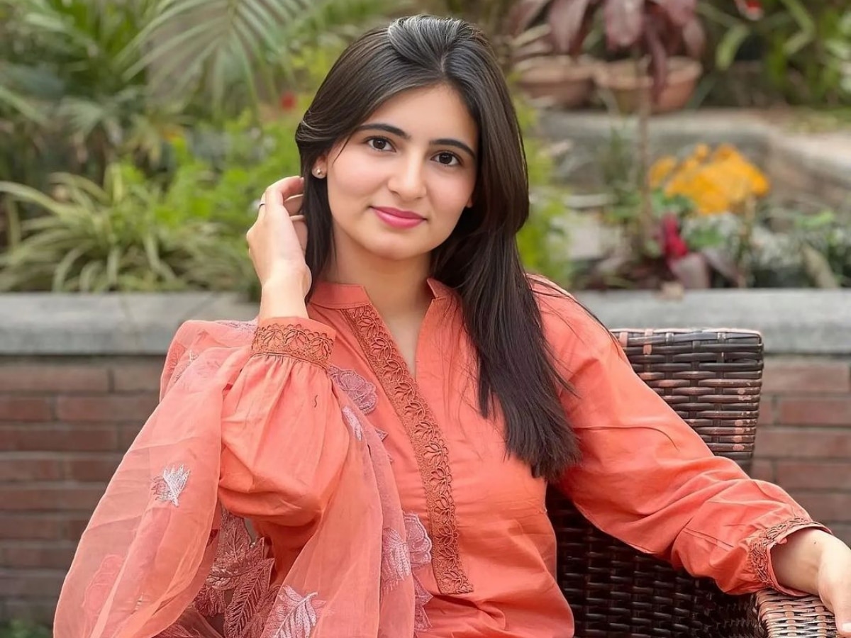 IAS Srishti Dabas Success story Kathak dancer who topped UPSC exam in ...