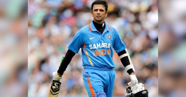 rahul dravid back to back 3 sixes against samit patel india vs england ...