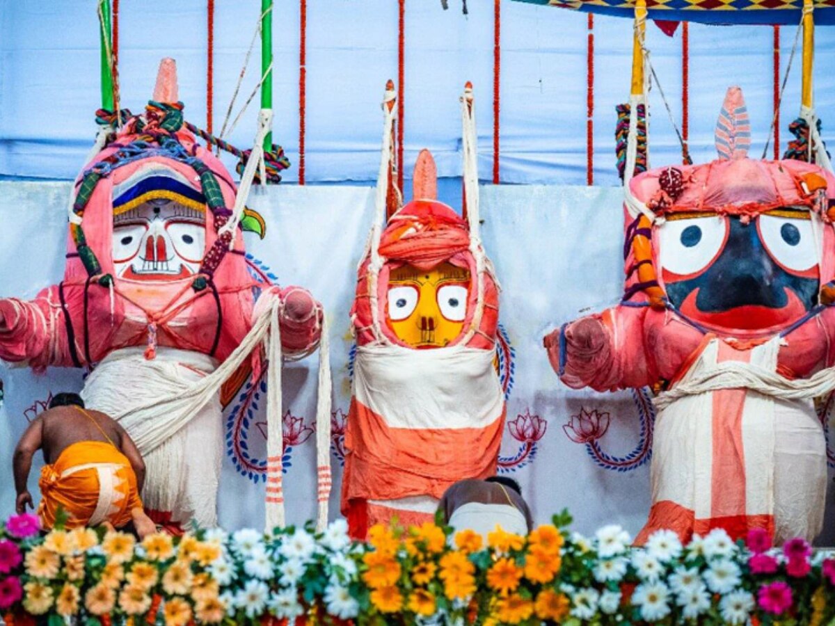 unique Famous Rath Yatra 2024 of Bastar Chhattisgarh Salute is given ...