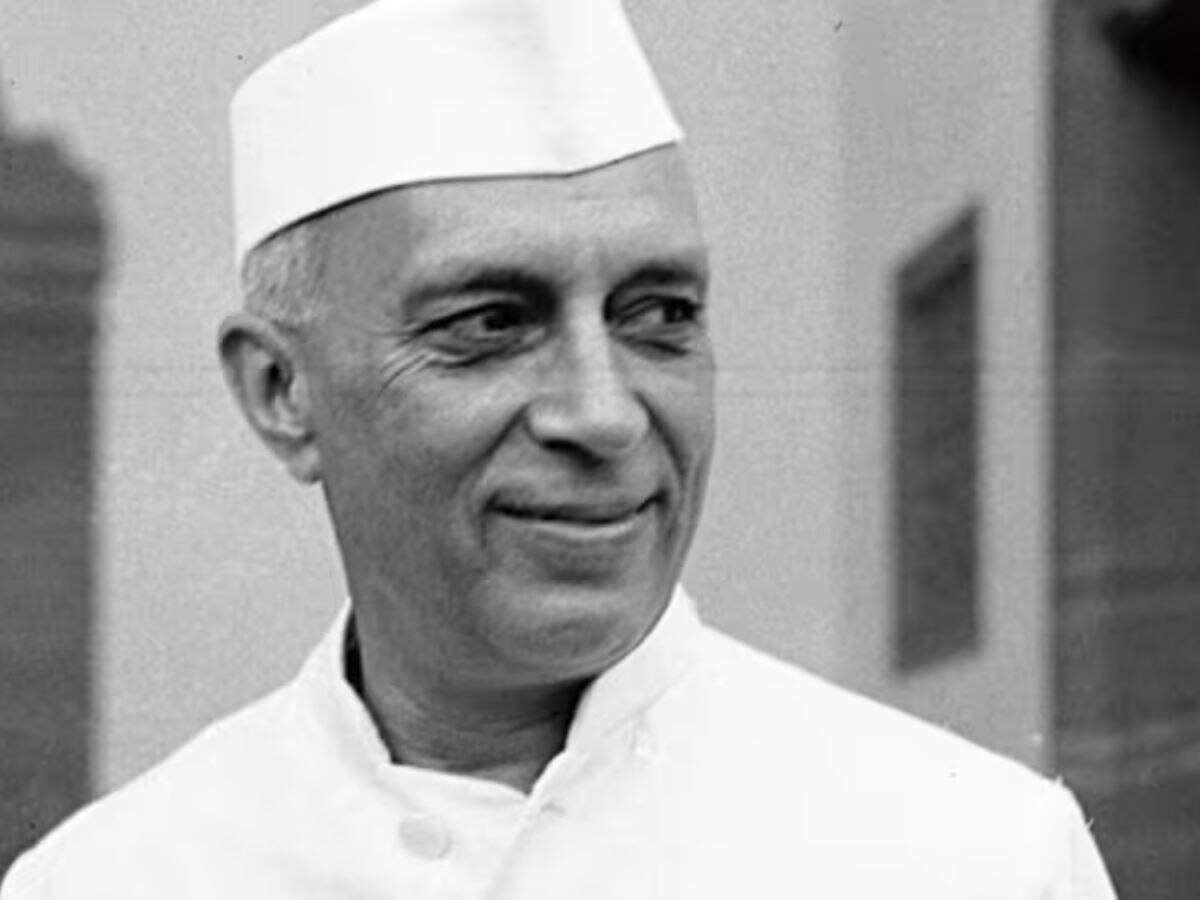 jawahar lal nehru to manmohan singh prime minister who presented the ...