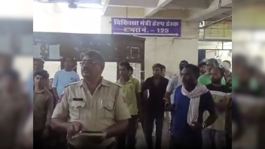 Kota News Rohit Meena died in firing between two parties at Shyam Rasoi ...