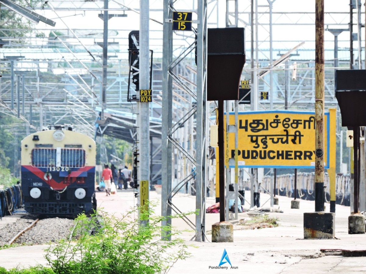 भारत के सबसे पुराने रेलवे स्टेशन, जहां से आज भी ट्रेन पकड़ सकते हैं आप ...