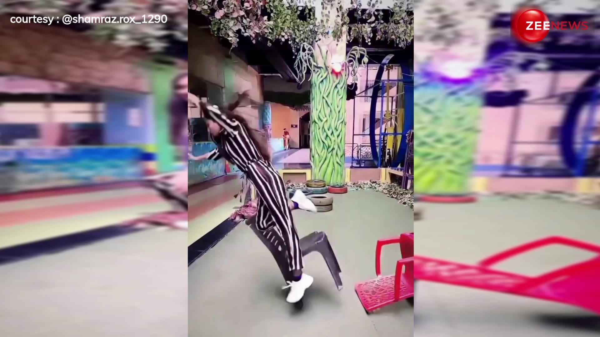 didi make reels on funny song watch her comdey funny viral trending ...