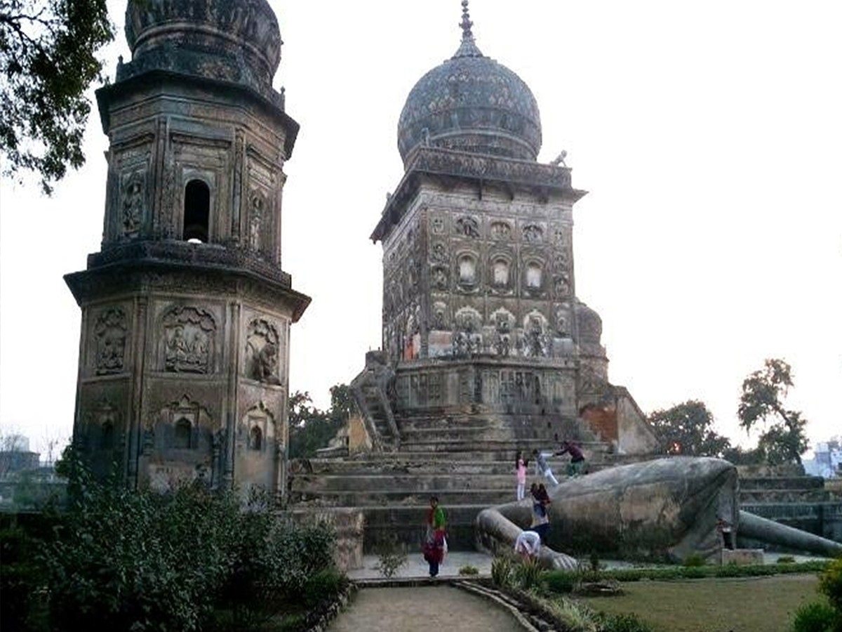 sawan 2024 medak mandir in lakhimpur kheri lord shiva sitting on back ...