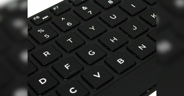 why keyboard is in qwerty format not in alphabetical order know reason ...