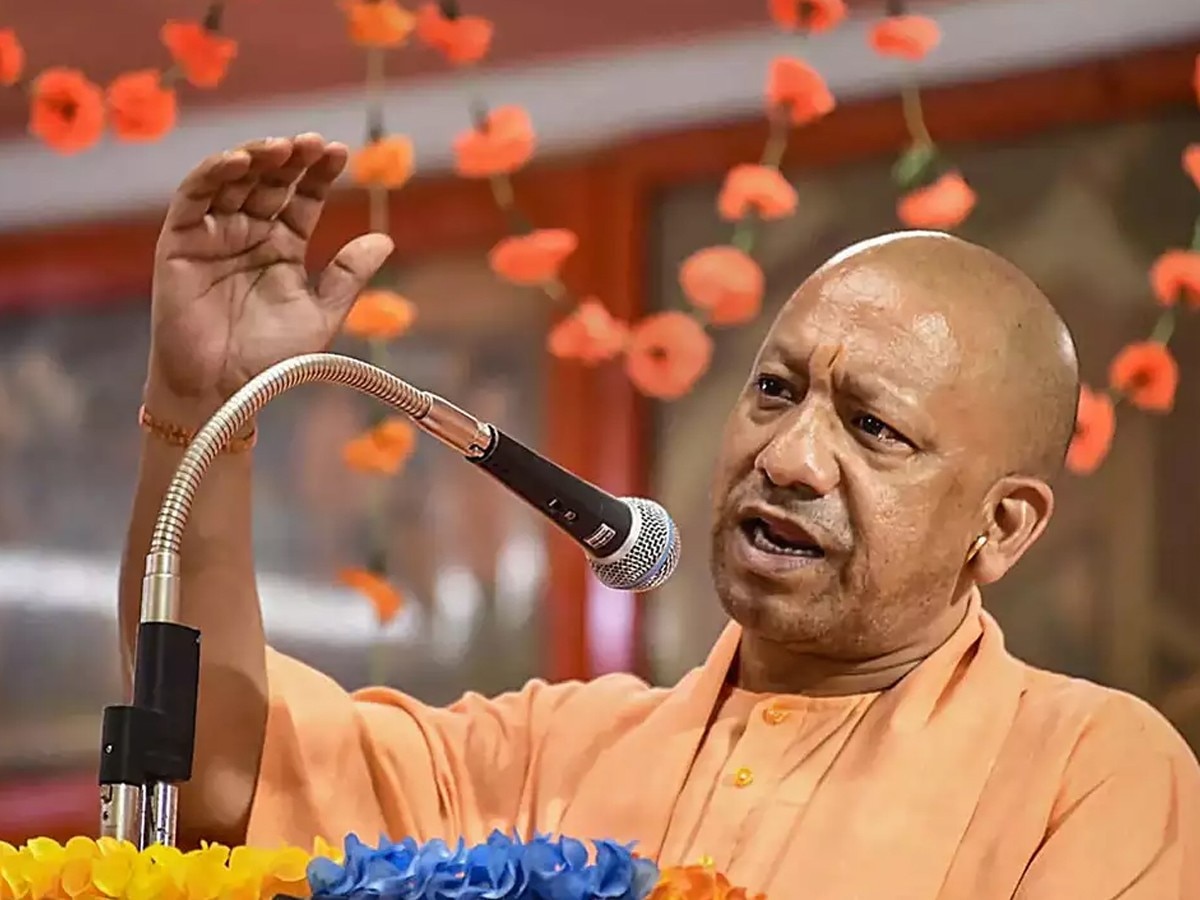 Keshav Prasad Maurya Brajesh Pathak give challenge to Yogi Adityanath ...