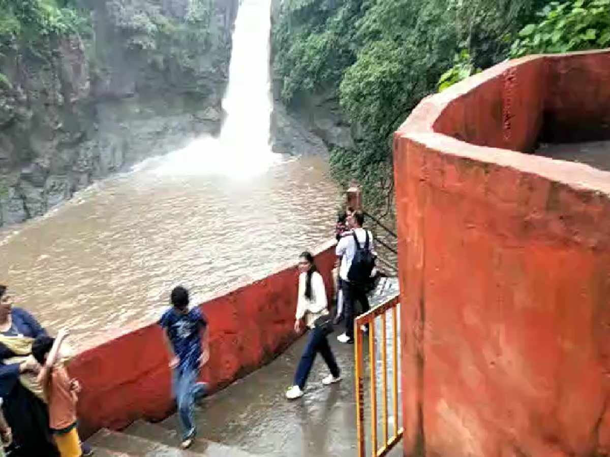 sawan somvar sirvel mahadev mandir khargone beautiful valleys of ...