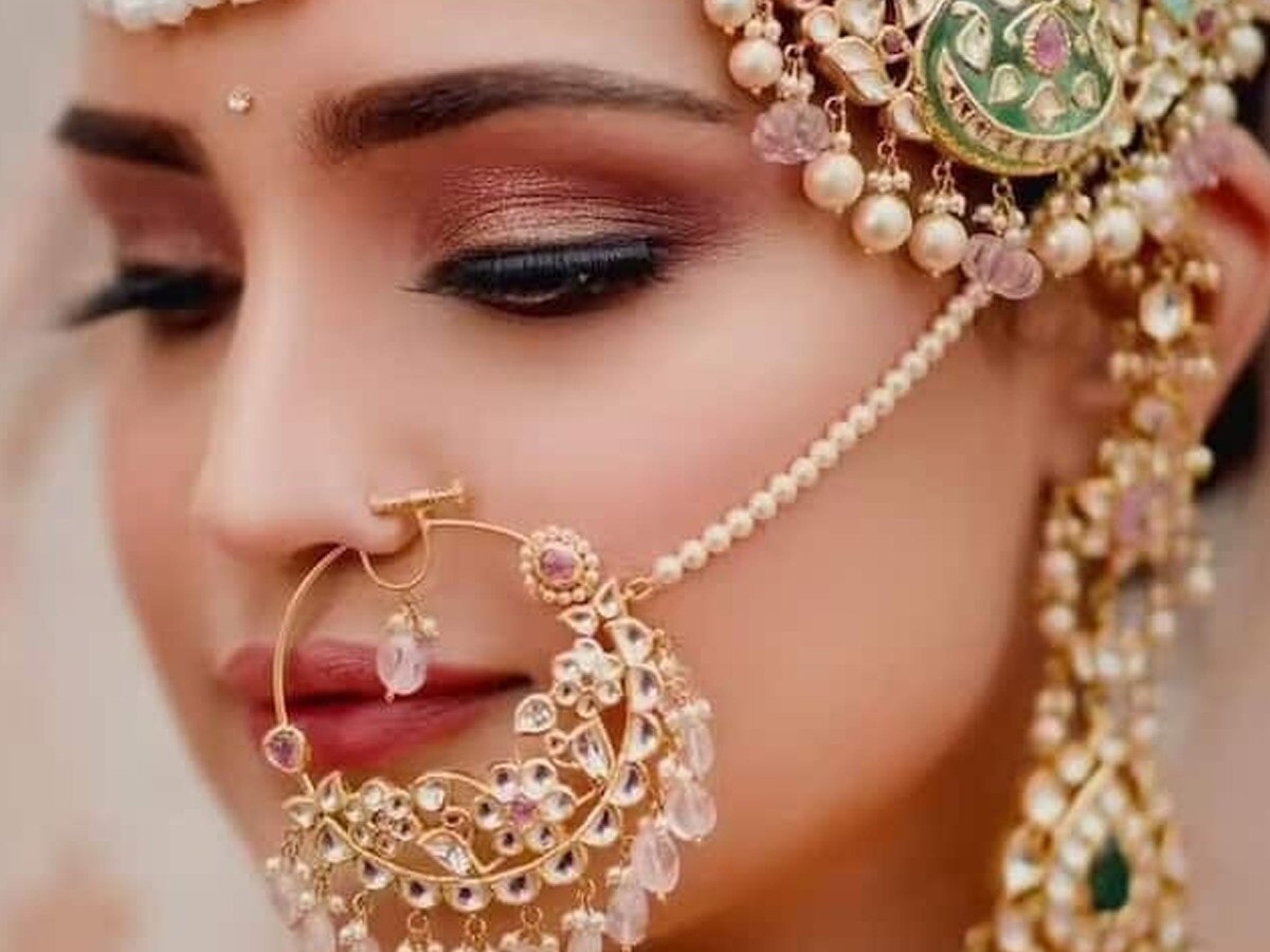 hariyali teej vrat 2024 include 5 shringa importance of hara rang churi ...