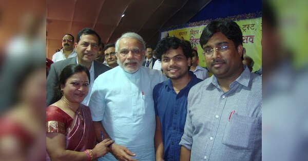 Tathagat Avatar Tulsi completed PhD at 21 became IIT professor at 22 ...