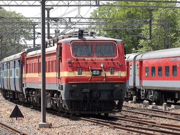 Rakshabandhan Special Train For Bihar Jharkhand Railways Has Run 18 ...