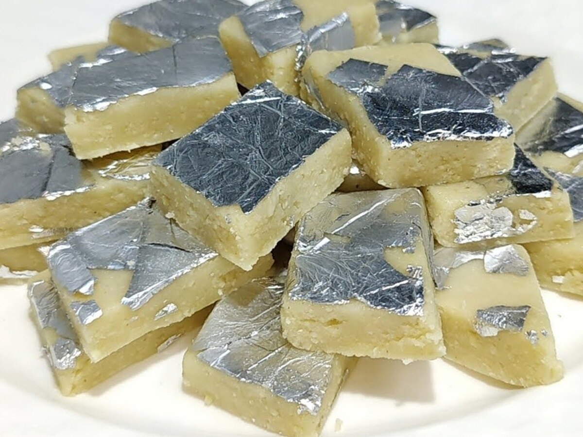 Raksha bandhan Special receipe How To Make Peanut Barfi like kaju katli ...