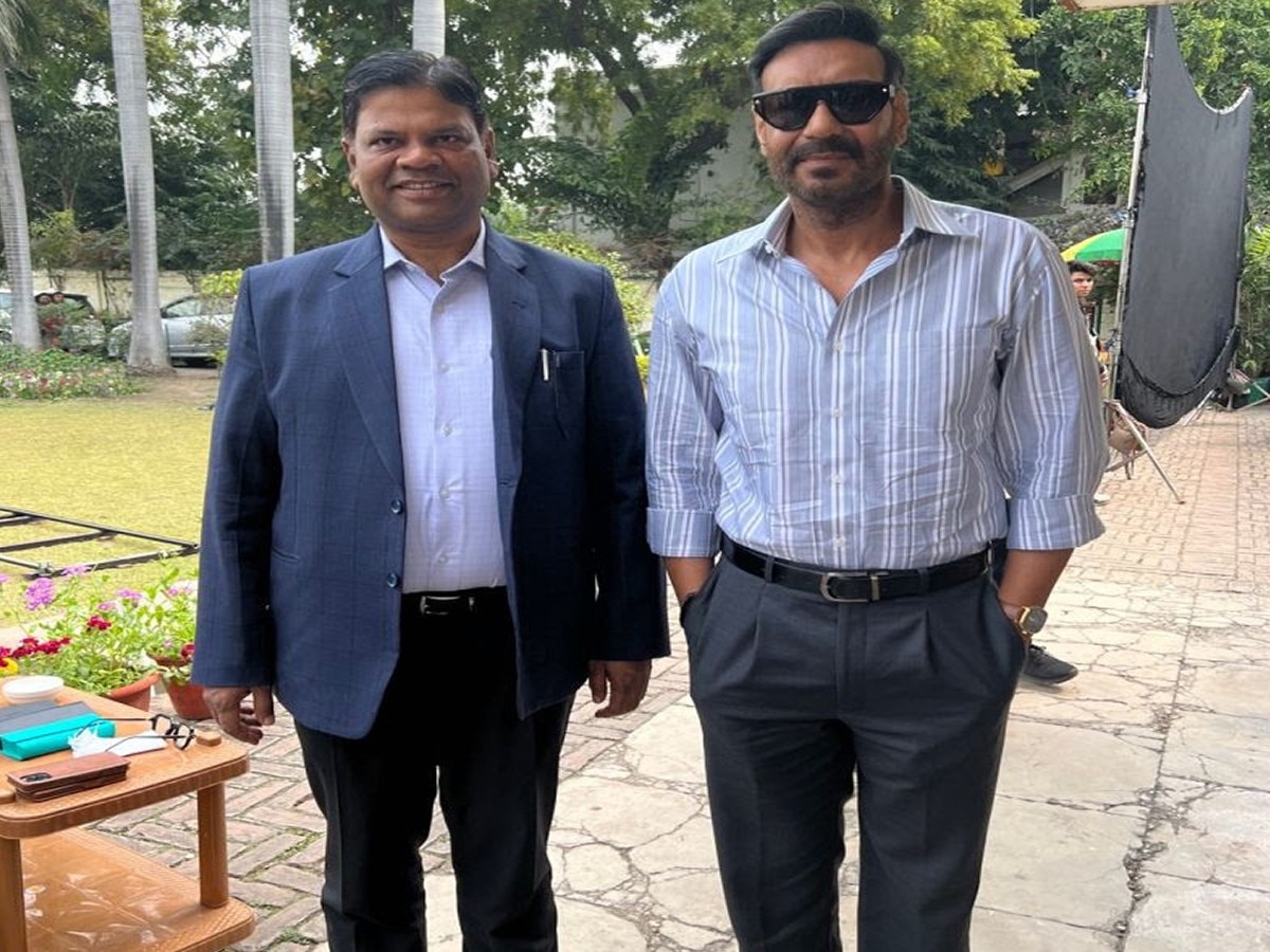 lucknow DM and ias surya pal gangwar success story how an engineer ...