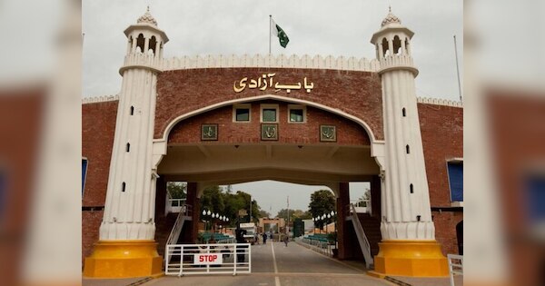 Independence ceremony| india-pak border| closest indian village to ...