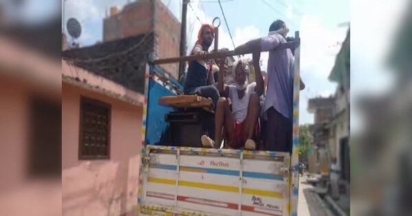 motihari Mayor husband and Tejashwi Yadav close deva gupta house ...