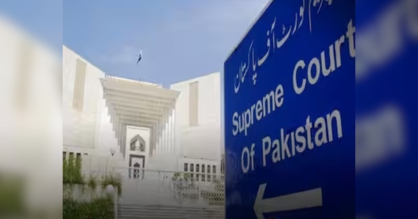 Chief Justice of Pakistan Qazi Faez Isa apologized fundamentalists ...