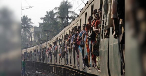 General Coach Ticket purchase and travel in sleeper coach know indian ...