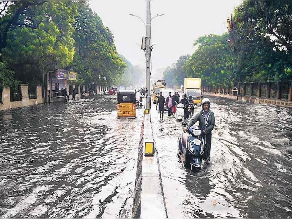 jharkhand weather update heavy rain alert for 8 districts of jharkhand by imd issues orange ...