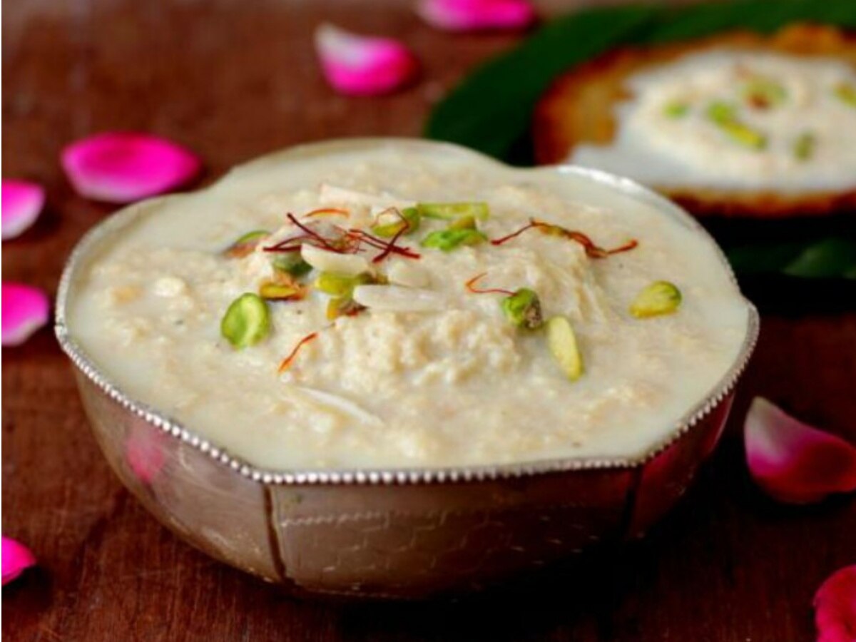 Krishna Janmashtami 2024 Laddu Gopal Bhog dahi panjiri makhan butter ...