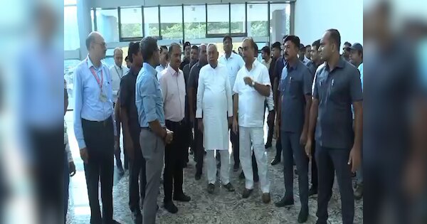 Nitish kumar inspected IGIMS patna eye hospital ordered to complete ...