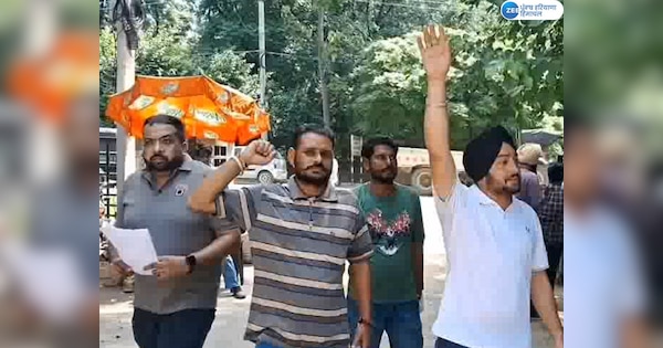 Samrala News: ਸਮਰਾਲਾ ਤਹਿਸੀਲ 'ਚ ਹਾਈ ਵੋਲਟੇਜ ਡਰਾਮਾ; ਇੰਤਕਾਲ ਬਦਲੇ 7 ਲੱਖ ਰੁਪਏ ...