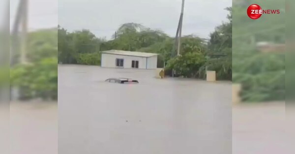 police chowki submerged in flood gujarat jamnagar video shocked users ...