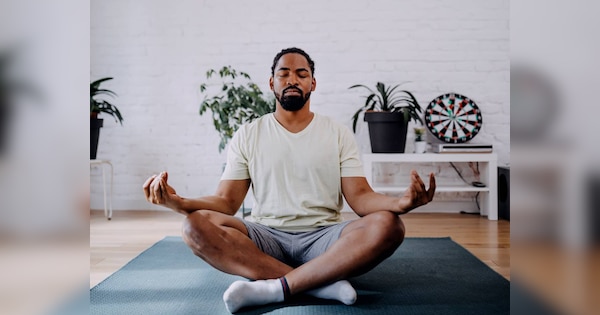 health benefits of 10 minutes bedtime Meditation before sleeping at night