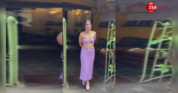 Urfi Javed stunning look in small top long skirt and high heels gone ...