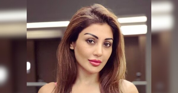 Rimi Sen sues Land Rover for Faulty Car Claims rs 50 crore | रिमी सेन ...