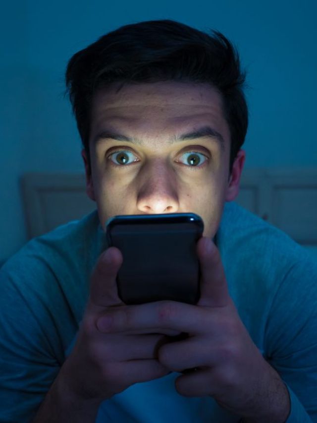 Screen Time Using too much of mobile phone Harmful to men more than ...