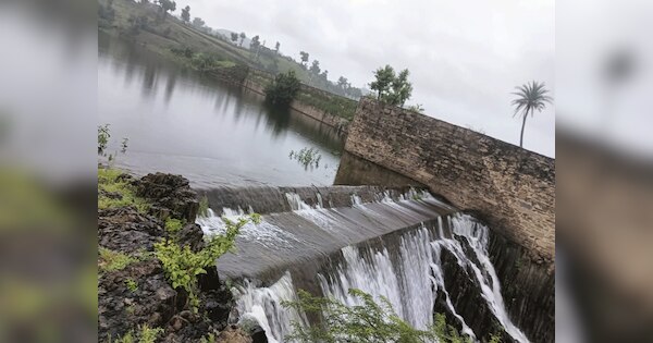 Dungarpur Rain continues Dimiya Dam overflows | डूंगरपुर में बारिश का ...