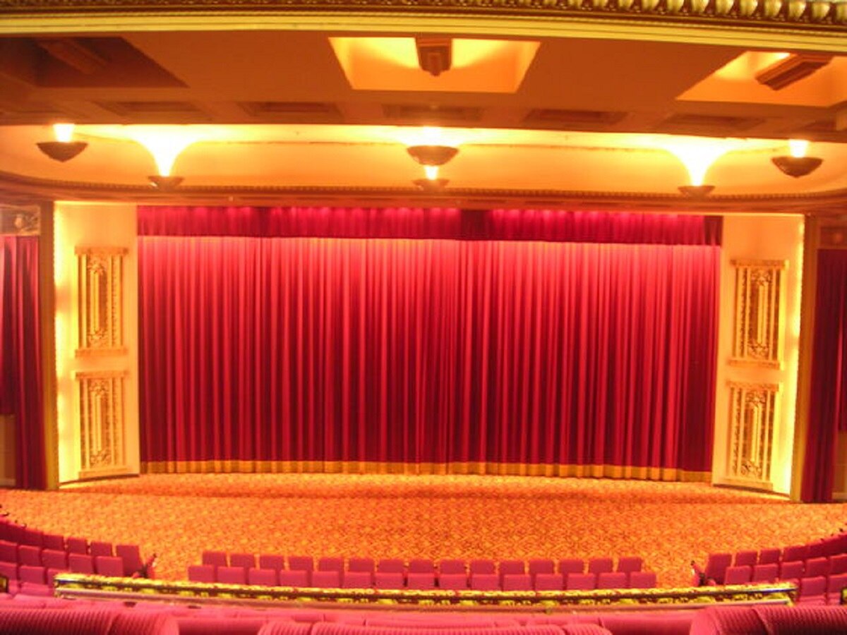 the first theater was started in Bihar in 1929 know who laid the ...