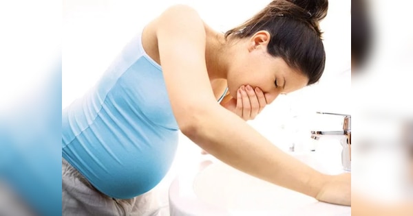 in pregnancy you feel nauseous vomiting as you wake up control symptoms ...