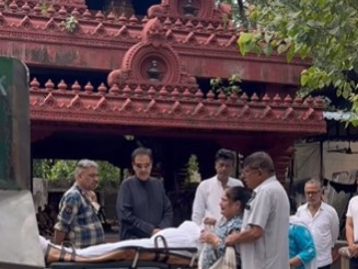 Vikas Sethi Last Rites funeral photos antim sanskar mother in ...