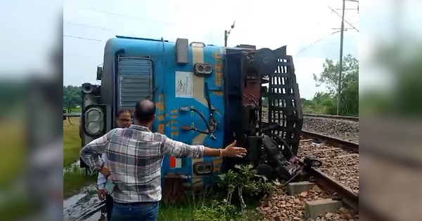 engine of a goods train derailed and another overturned near Muri ...