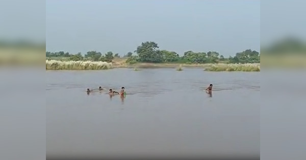 laborer who went to connect 33000 wires in Kiul river without safety ...