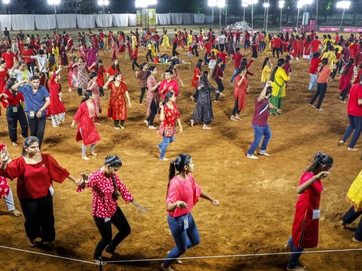 Navratri 2024 indore famous garba night celebration places for dandiya ...