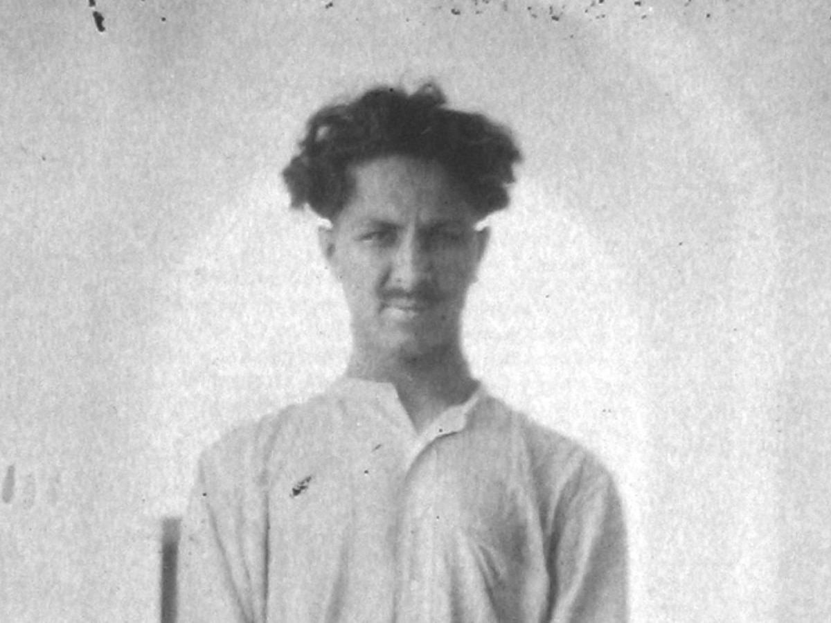 Bhagat Singh Birth Anniversary: रगों में जोश भर देती है शहीद भगत सिंह ...