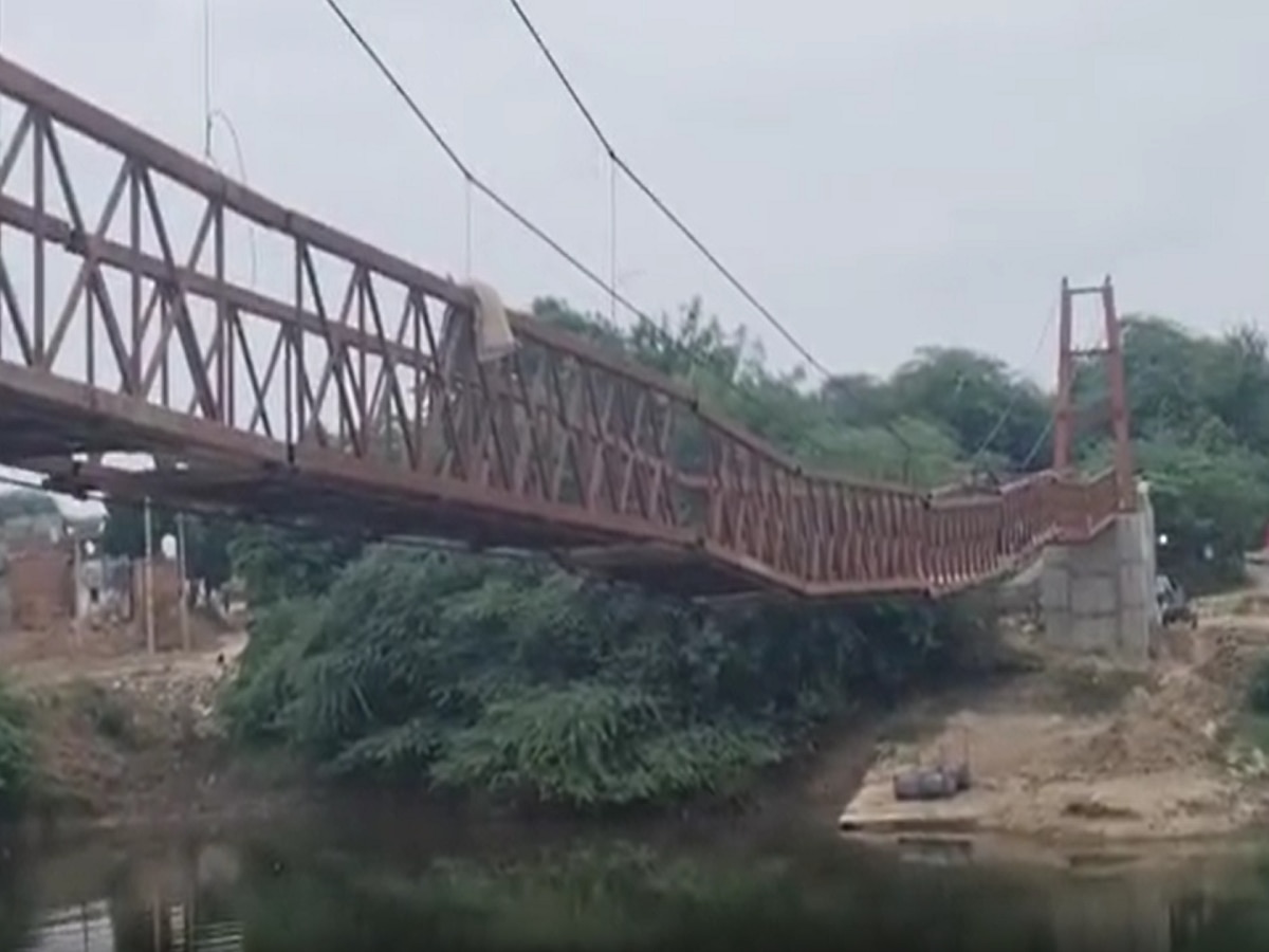 Bundi News hanging bridge work being built on the Ghoda Pachad river is ...