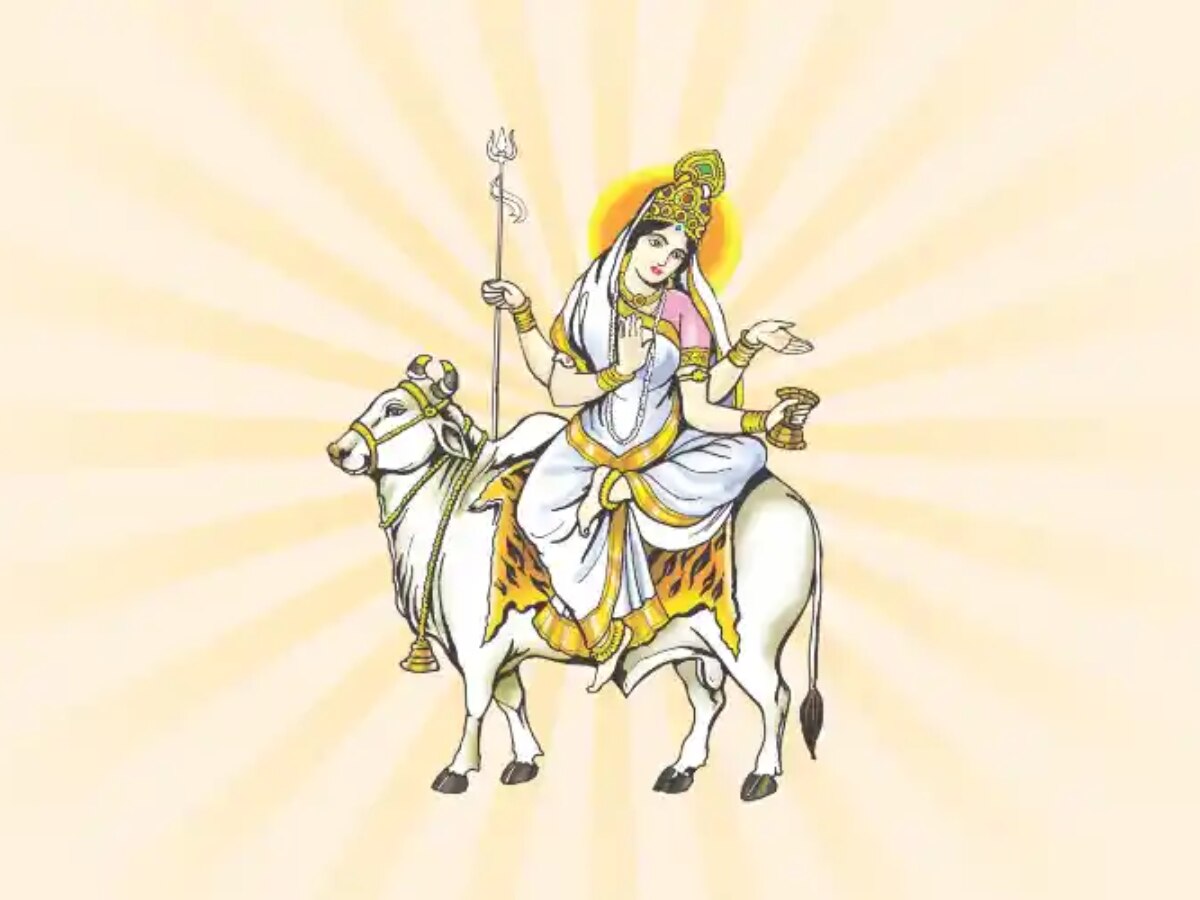 Maa Durga 9 Roop: नवरात्रि के नौ दिन मां दुर्गा के इन 9 रूपों की होती ...