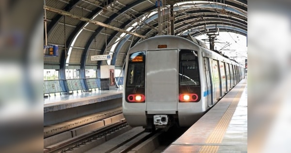 how much ton ac used in delhi metro know air conditioning system ...